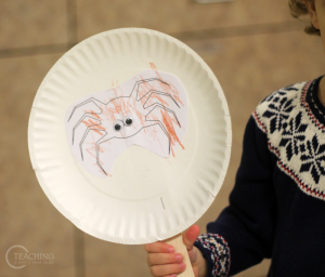 How to Put Together a Toddler Puppet Activity for the Itsy Bitsy Spider