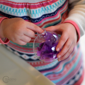 Rainbow Sorting Activity for Preschoolers that Can Hang