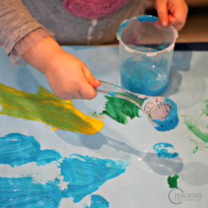 How to Put Together a Toddler Painting Activity using Brushes