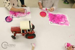 Two-Ingredient Pig Painting Craft that Builds Fine Motor Skills