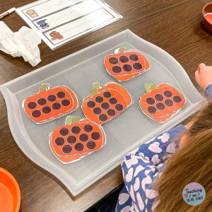 Preschool Pumpkin Counting Activity